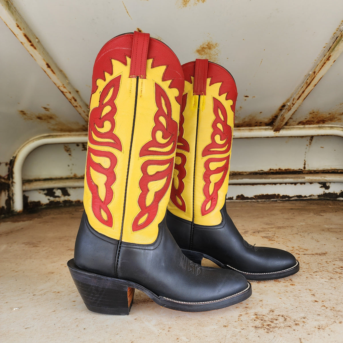 Jose Sanchez Boot Black W/Yellow & Red Inlay – Picosa Creek Outfitters